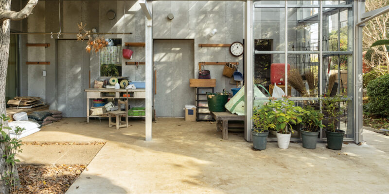 セメントの素材感を活かした外壁材「SOLIDO typeF facade」 | BAMBOO MEDIA